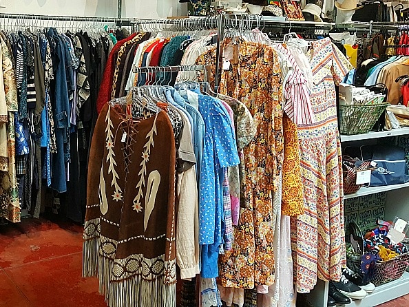 Retro Row - Hospy Homes