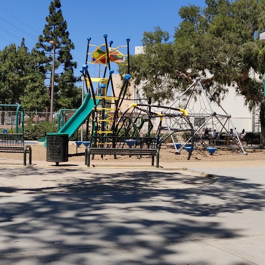 Veterans Memorial Park - Hospy Homes